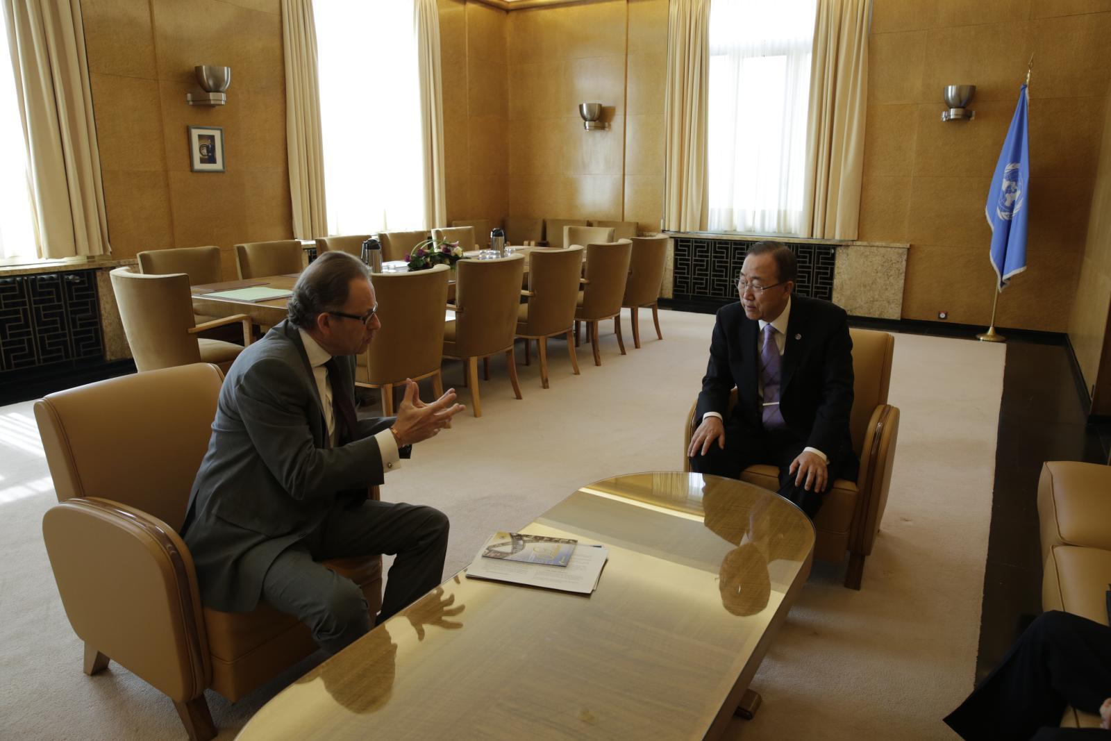 Secretary-General Ban Ki-Moon visit to the United Nations Office at ...